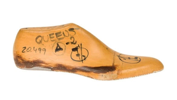 QUEENS LASTS SHOES | CARMINA